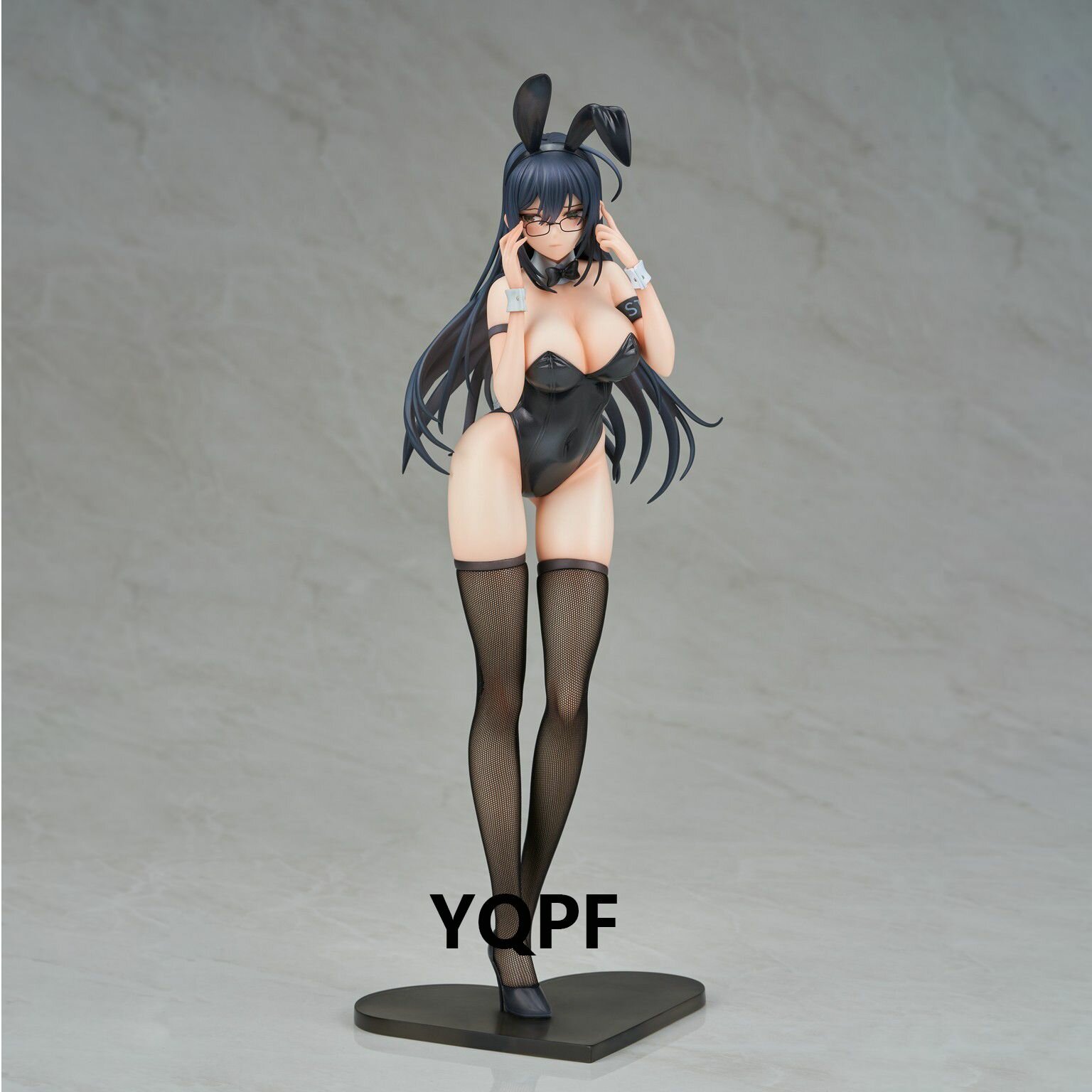 Девочка-кролик черный кролик kui 35CM