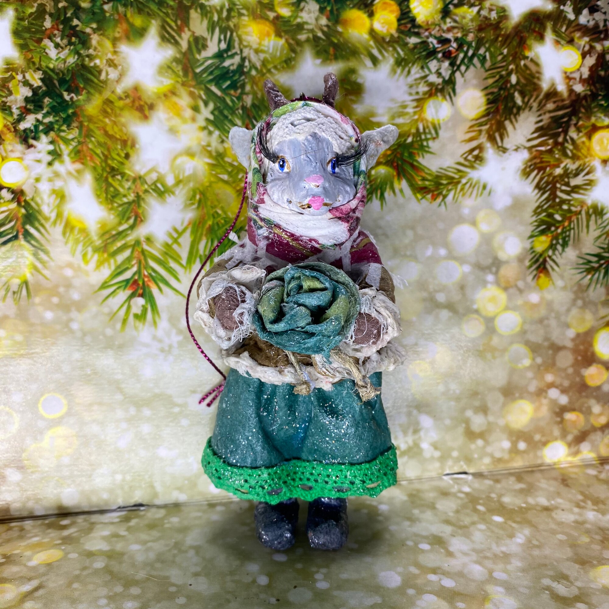 Ватная елочная игрушка "Коза". Ручная работа.