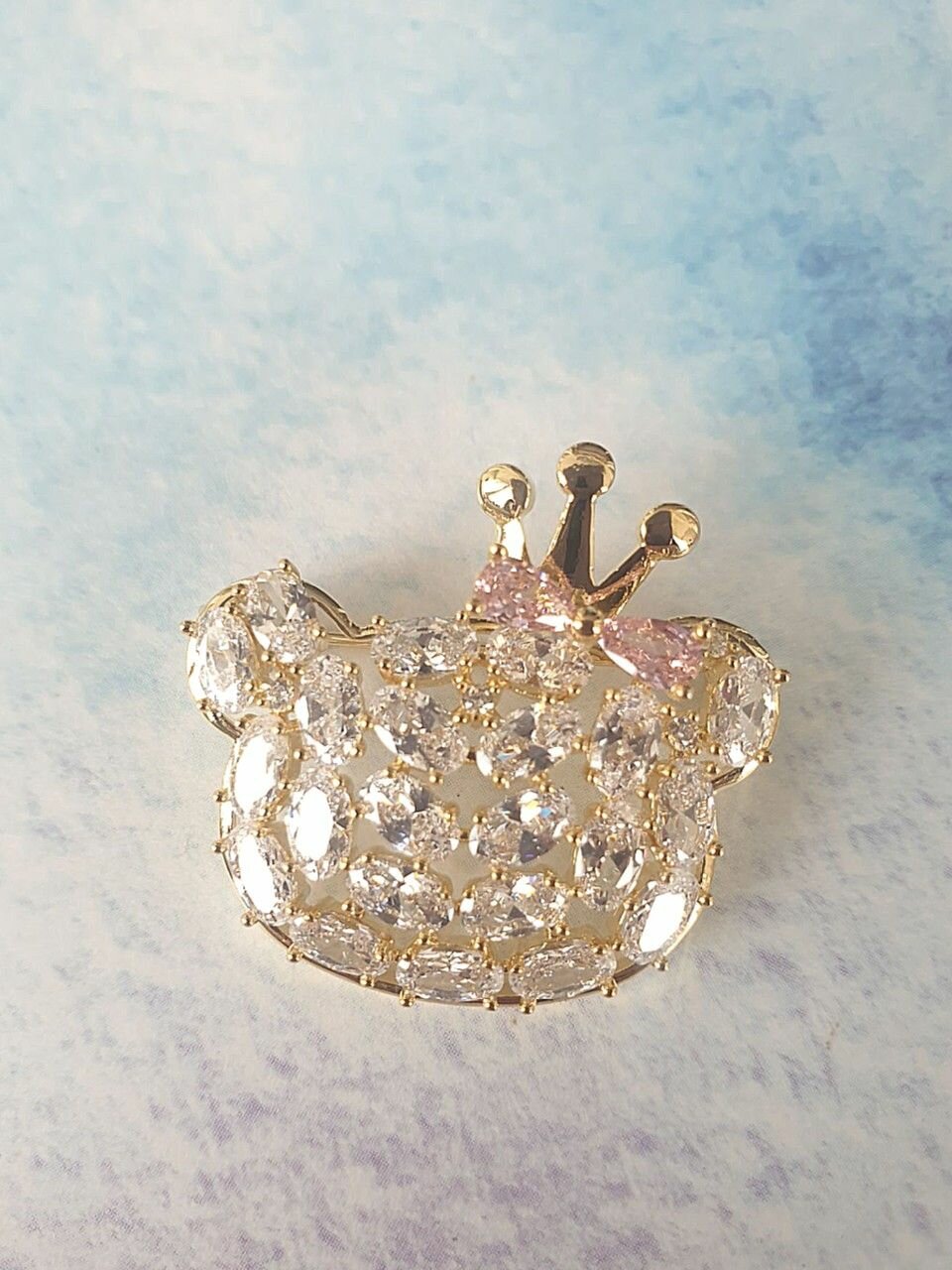 Брошь, фианит