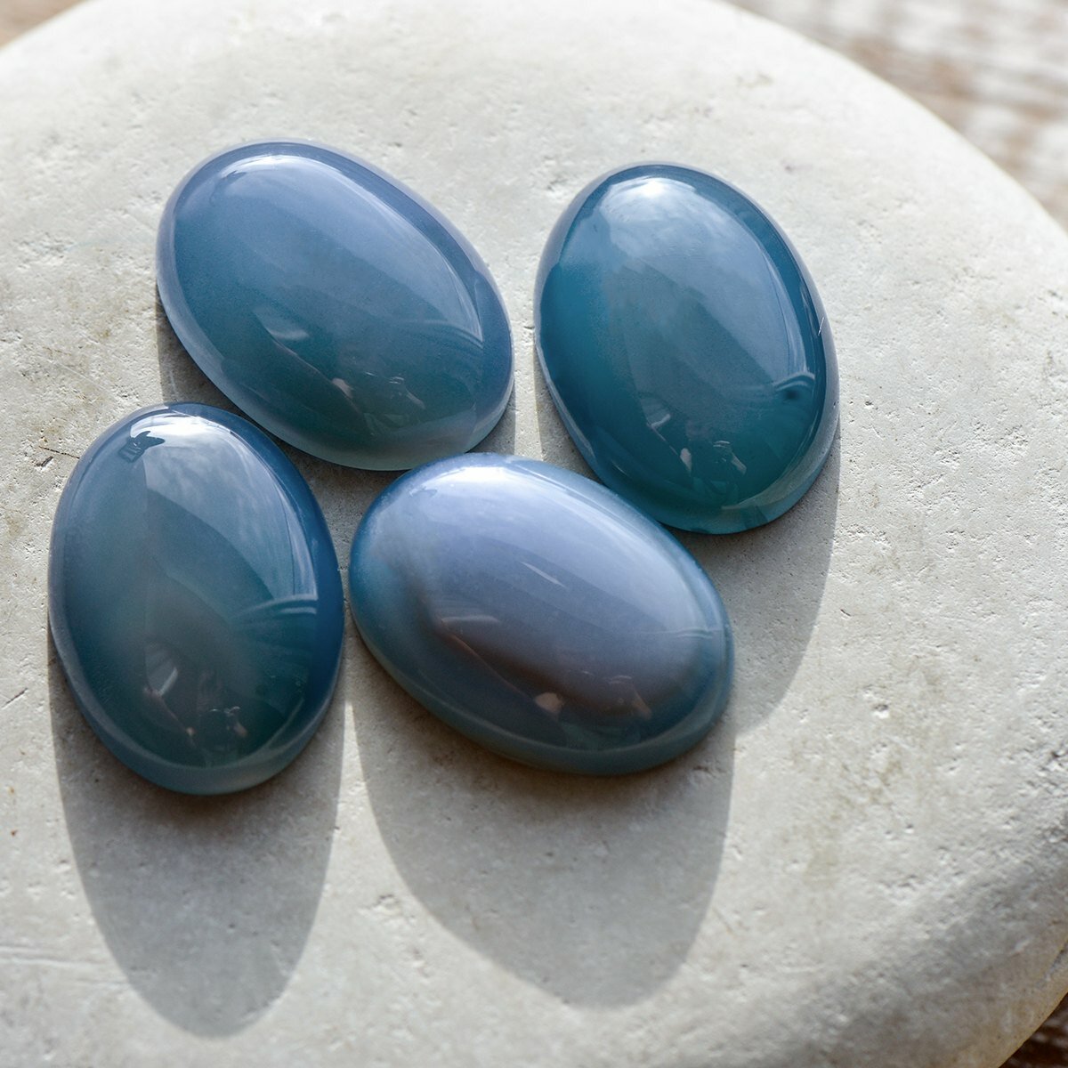 Кабошон Агат 2 шт, овальный, цвет мрачный голубой, размер 25x18x6 мм