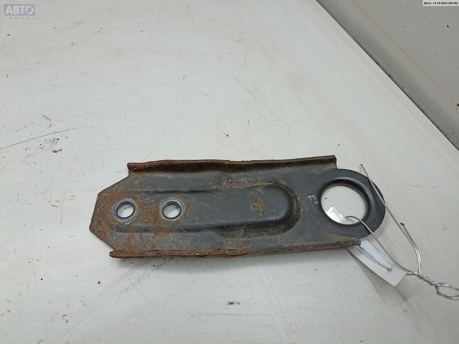 Кронштейн радиатора Opel Astra G (1998-2004)