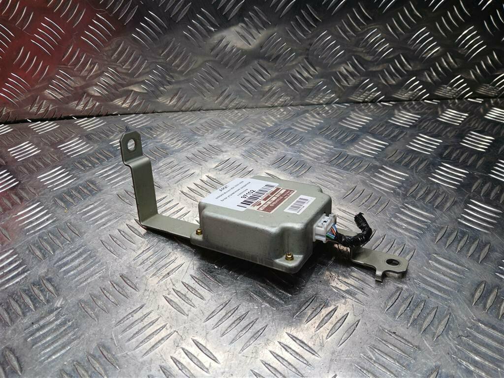 Блок управления полным приводом Б/У для NISSAN MURANO Z50 (2002—2008) 41650CC40A