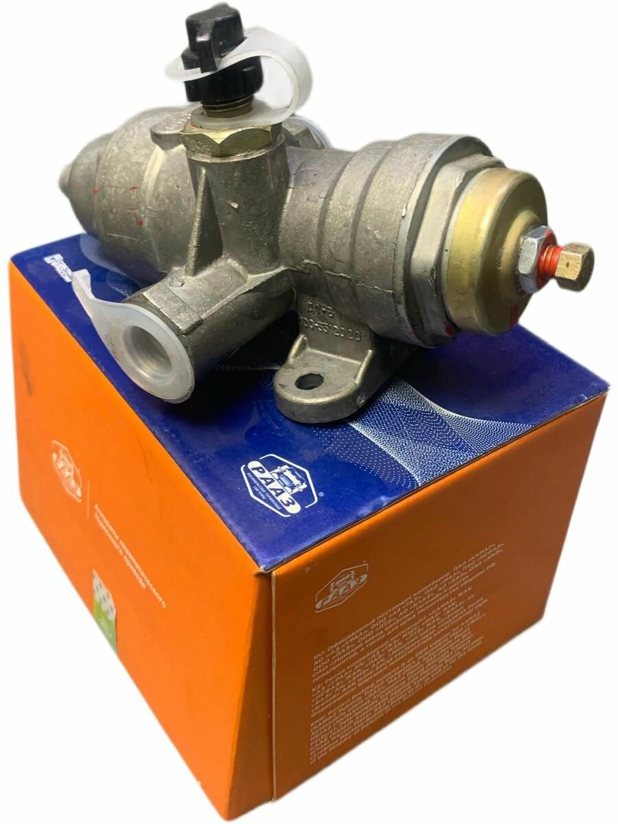 Регулятор давления (ЗИЛ, КАМАЗ, МАЗ, урал, краз) (рааз)