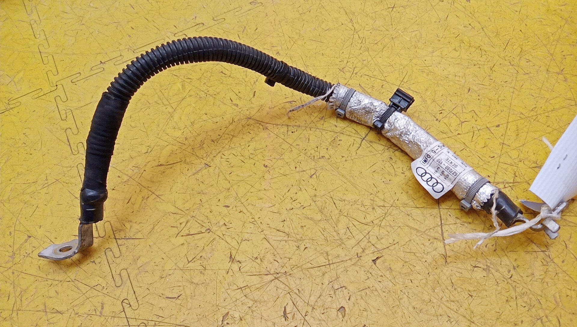 Провод Touareg III Volkswagen 4M0971238D
