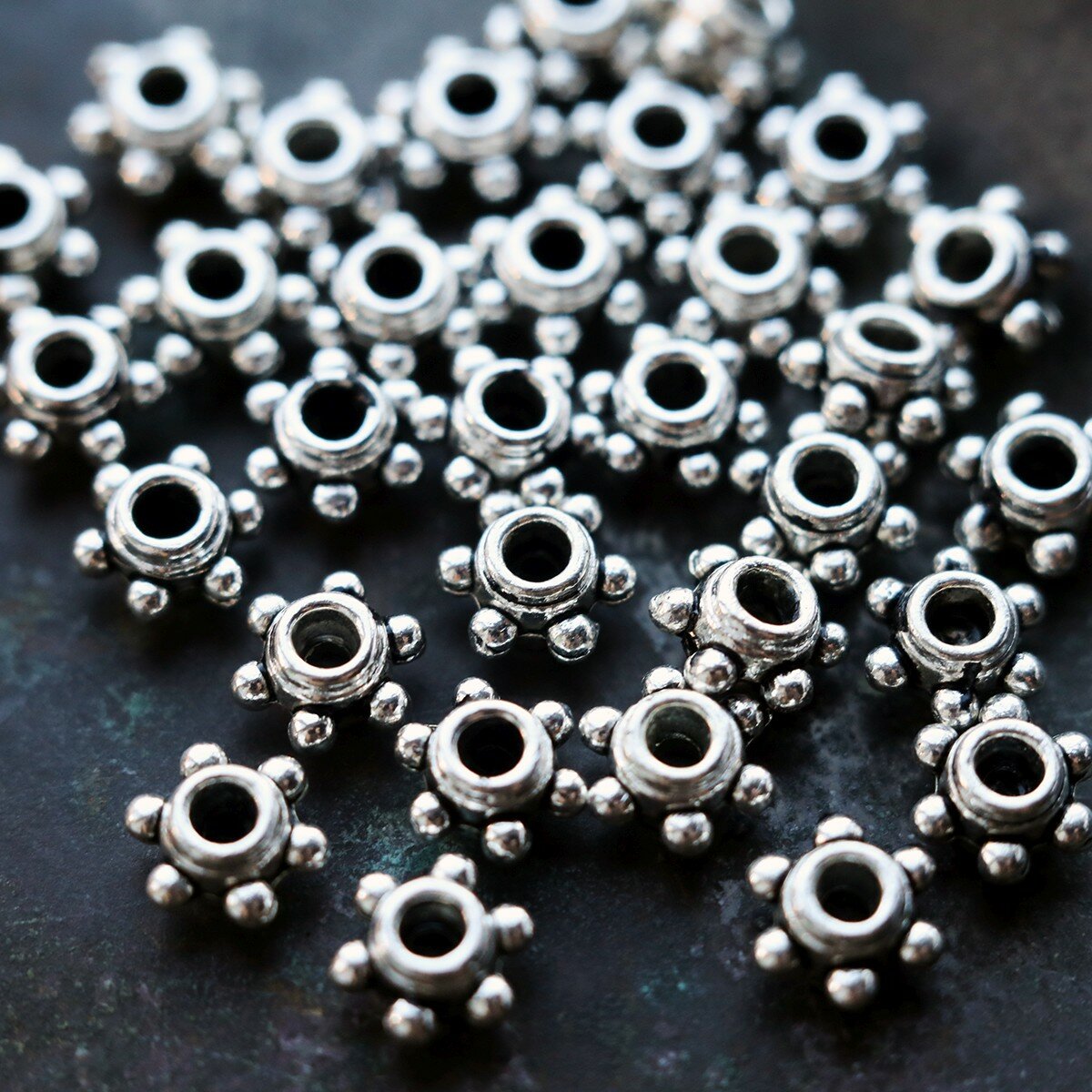 Разделитель для бусин ок. 90 шт. / спейсер, цвет античное серебро, 5x3 мм