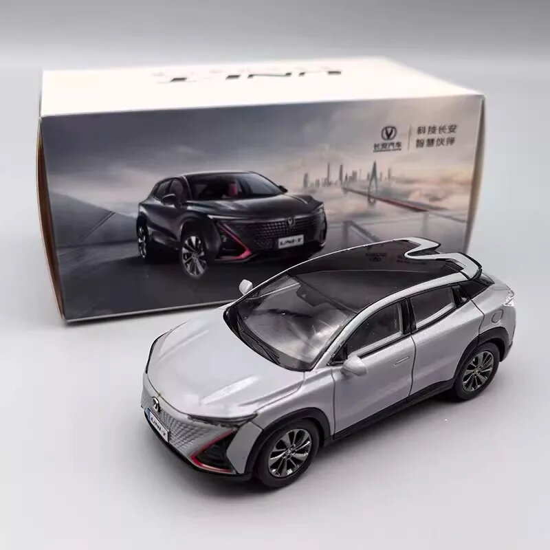 Пластиковая модель автомобиля Changan Unit 1:43 JERREN B