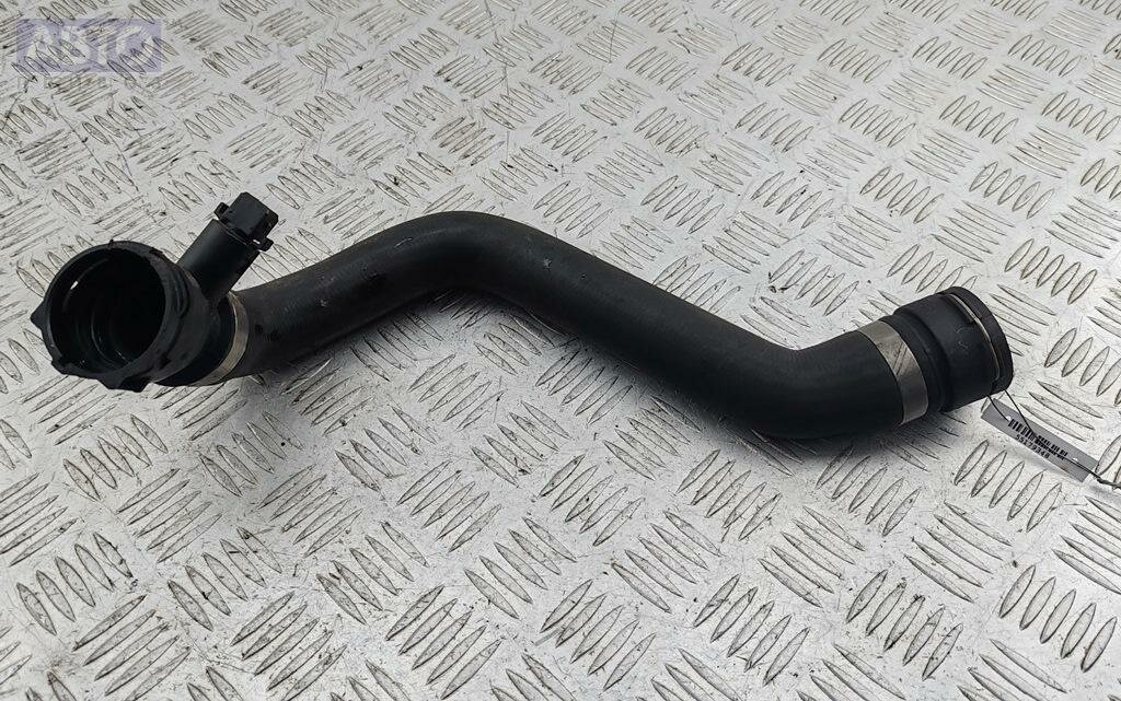 Патрубок радиатора BMW 5 E39 (1995-2003)