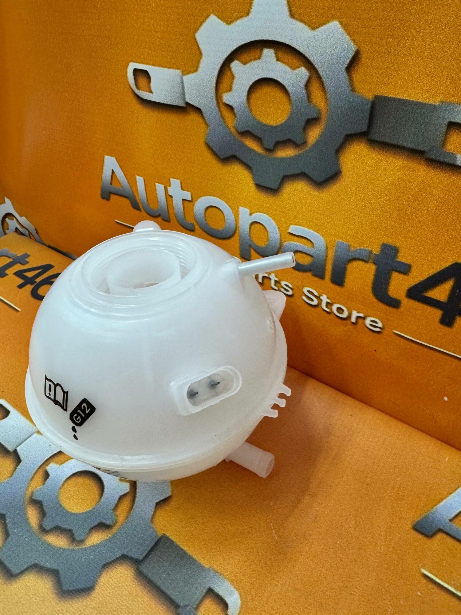 Расширительный бачок Фольксваген Гольф 4 Volkswagen Golf IV 99-06 / Audi A3 97-03