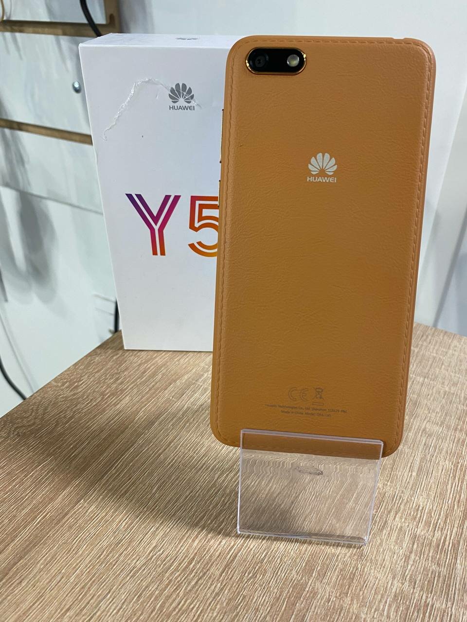 Huawei Y5 Lite 1/16Gb Коричневый