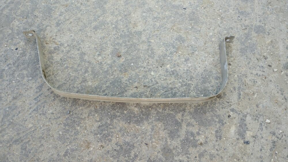 Крепление топливного бака Volkswagen Golf + 1K0201656C