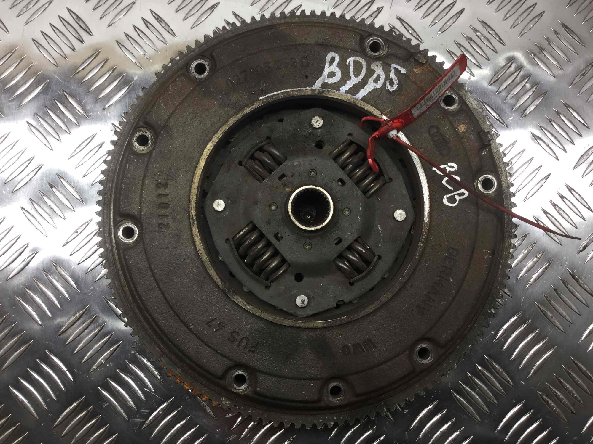 Б/У Маховик Volkswagen Golf 4 поколение (1997-2004) 2002 г.