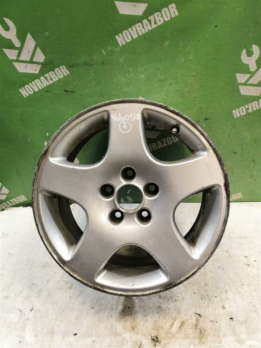 Диск колесный легкосплавный Volvo S40 95-98