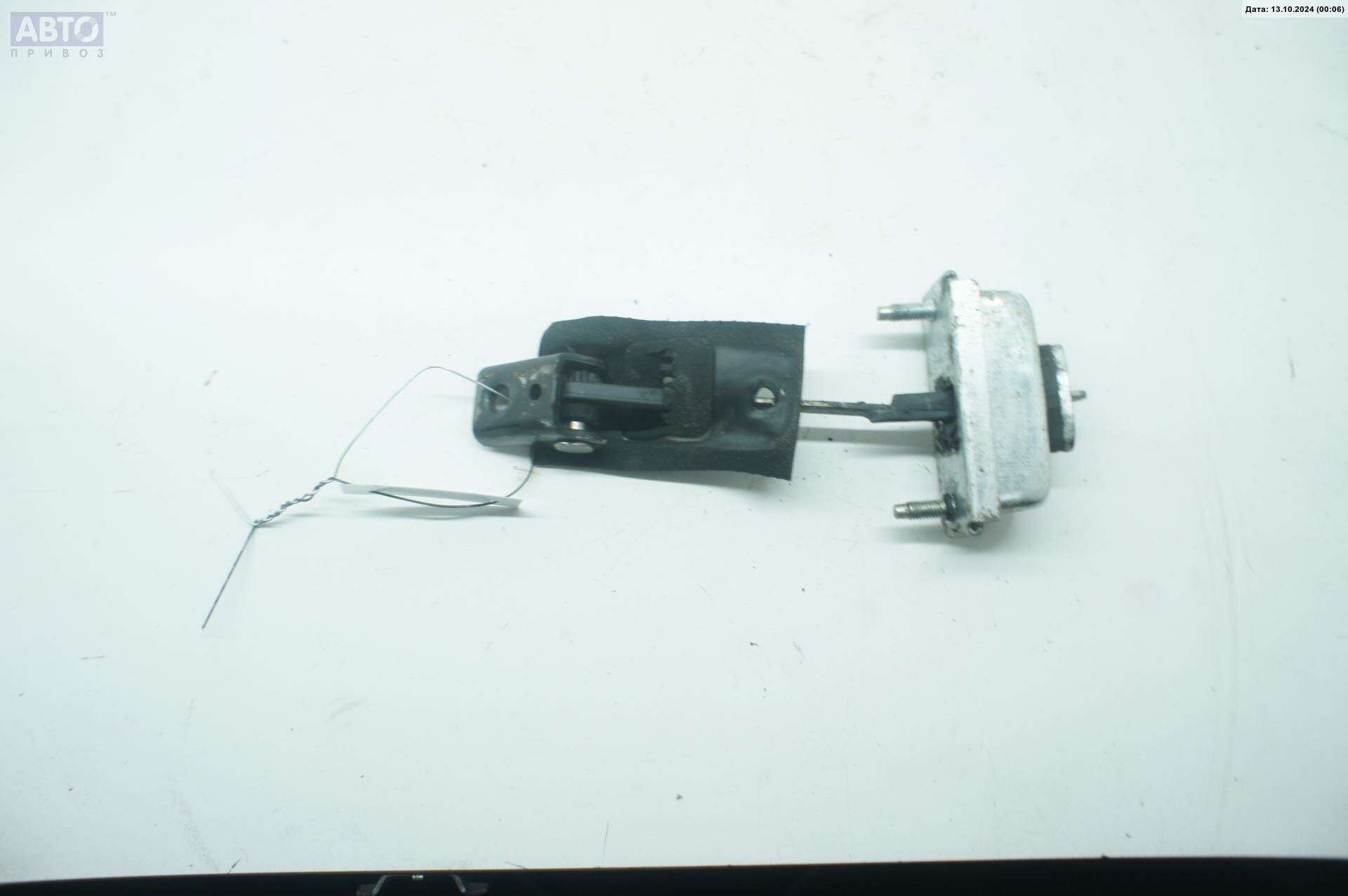 Ограничитель открывания двери передней Ford Focus 2 (2004-2010)