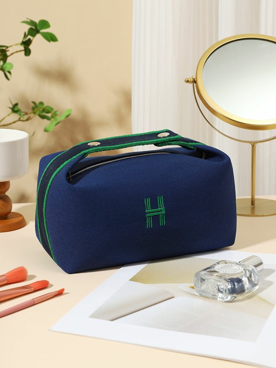 Косметичка