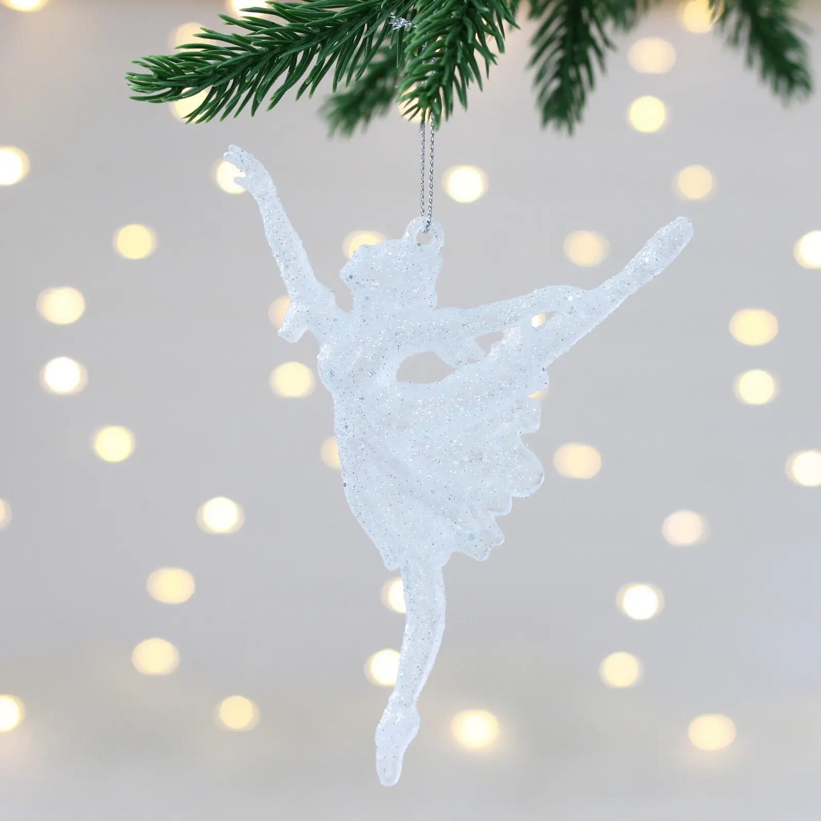 Подвеска новогодняя «Танцующая принцесса», пластик с блестками, 13 см, белый