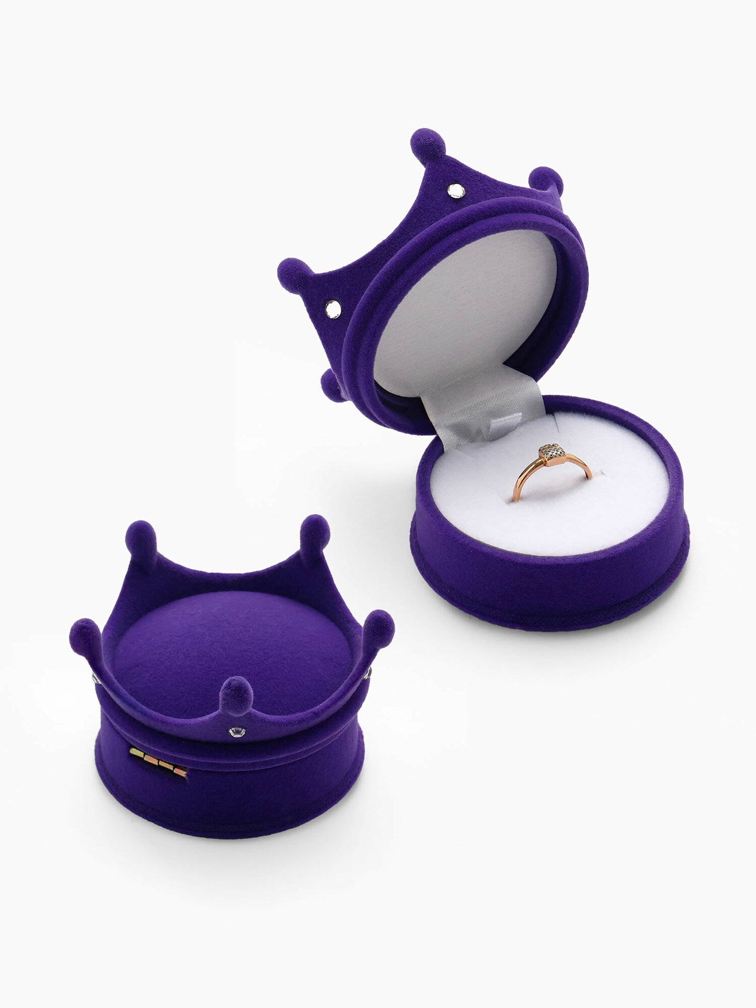 Футляр под серьги, кулон, кольцо "Корона", бархатный, 5.5x5.5x4.5 см, фиолетовый
