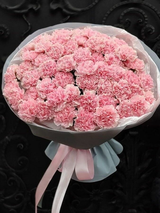 Букет из 51 розового диантуса