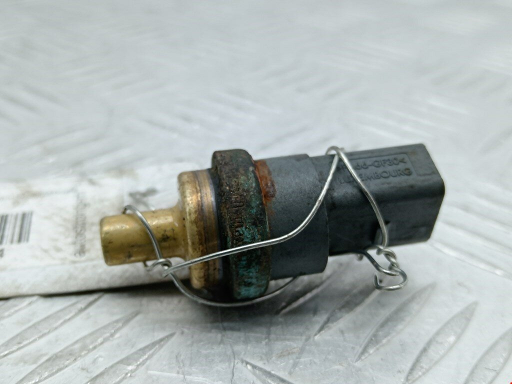 Датчик температуры охлаждающей жидкости Volkswagen Tiguan 1 арт. 1960084