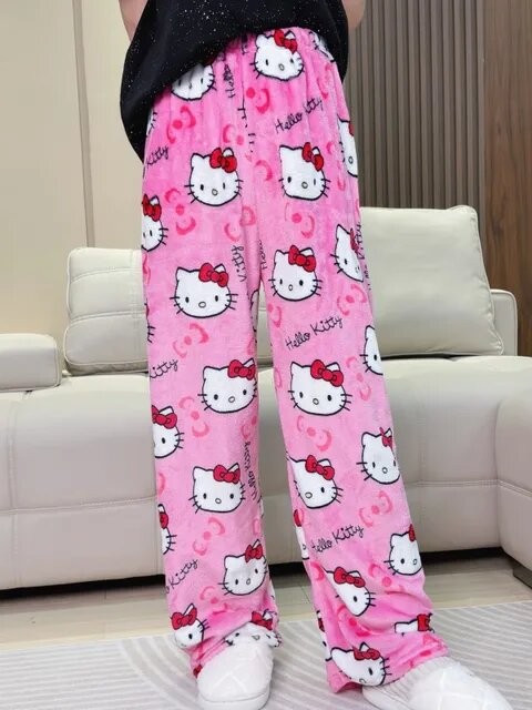 Новая пижама Hello Kitty 2026 года, модные фланелевые брюки с Человеком-пауком, милые шерстяные повседневные домашние брюки с мультяшным рисунком для женщин, зимняя одежда.