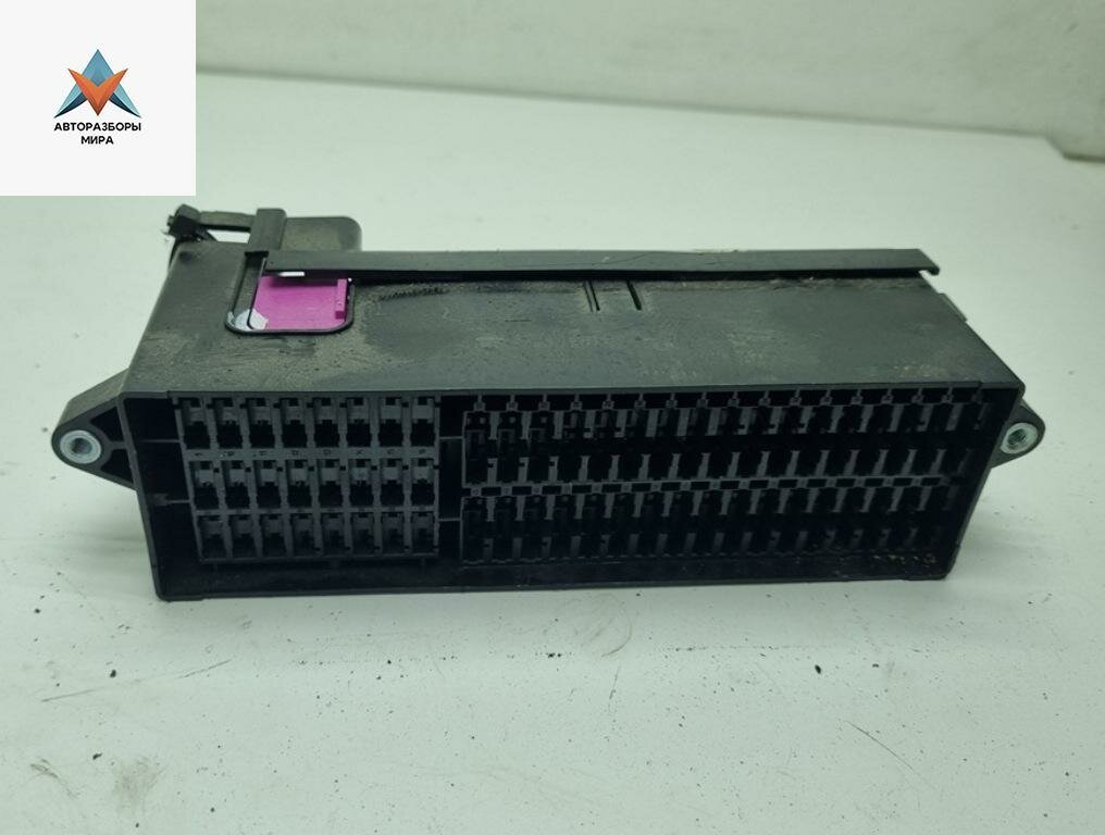 Блок предохранителей Volkswagen Touran рест. 2006 1T1970099C