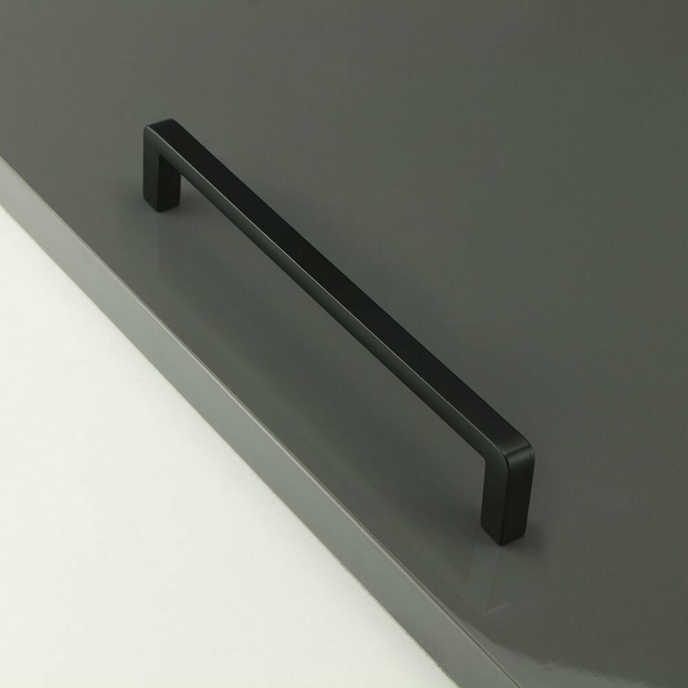 Ручка-скоба мебельная Bagio C 320 мм черная матовая