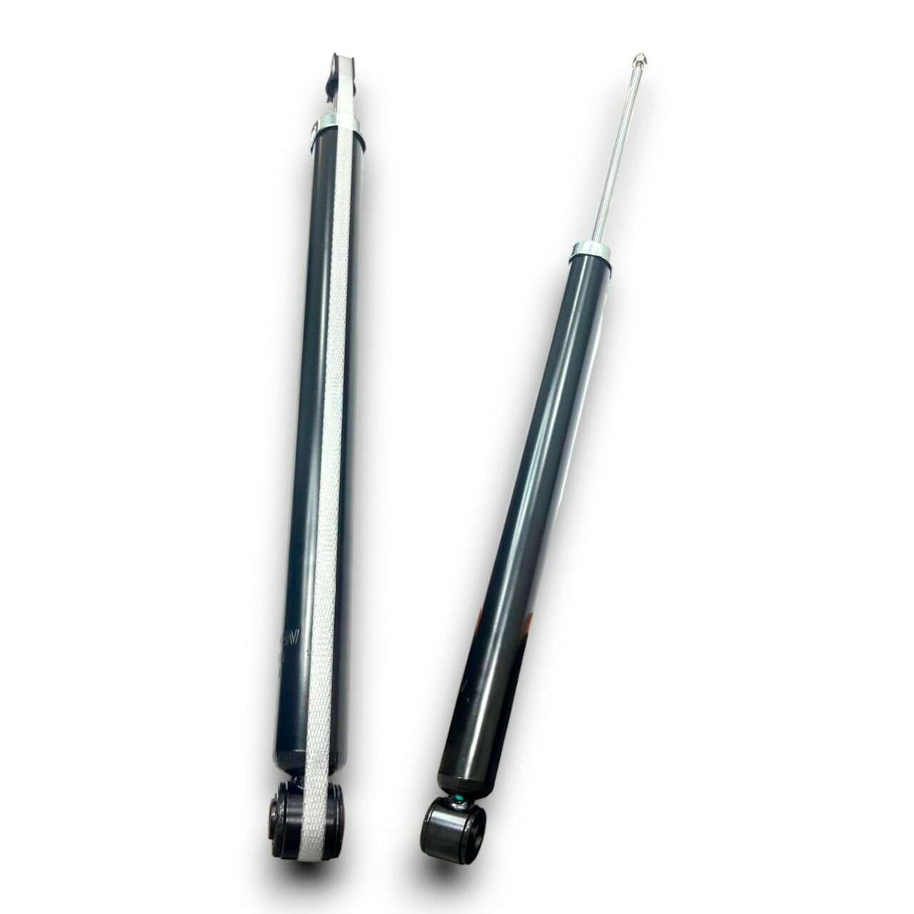 Амортизатор Задний Комплект (из 2х шт.) Форд Фокус С-Макс с 2007 Фокус 2 с 2003 Мазда 3 БЛ с 2008 (Ford C-Max, Focus 2, Mazda 3 BL)