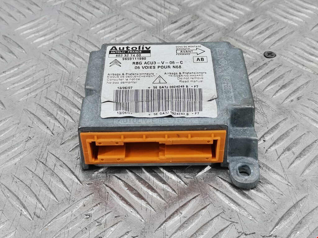 Блок управления Air Bag Citroen Xsara Picasso арт. 2093796