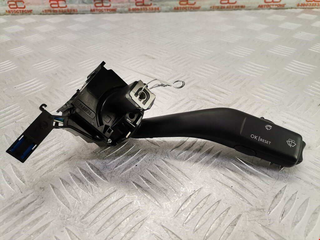 Переключатель дворников (стеклоочистителя) Volkswagen Jetta 5 1K0953519J арт. 1000644