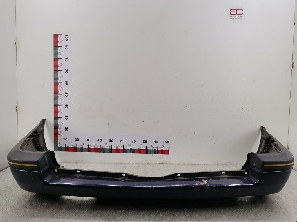 Бампер задний Volkswagen Golf 3 1H9807417D арт. 1817499