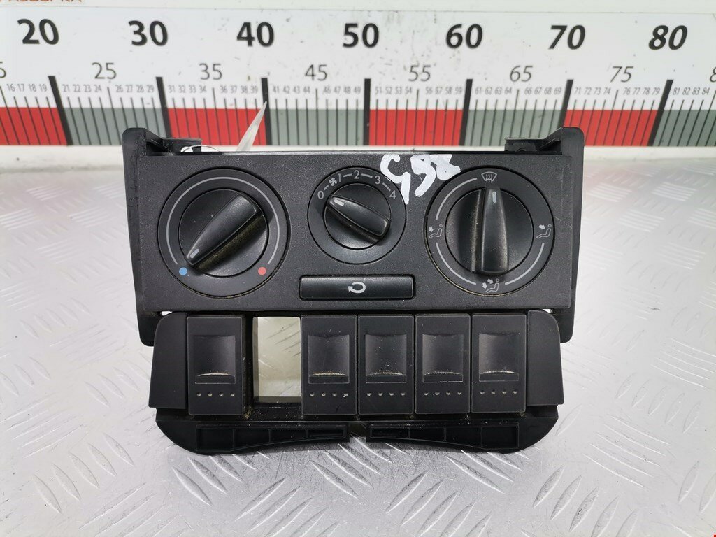 Блок управления печки (климат-контроля) Volkswagen Polo 3 1J0819045F арт. 1599120