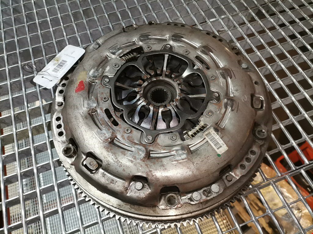 Маховик (демпфер сцепления) Renault Scenic 2 7701478942 арт. 1336283