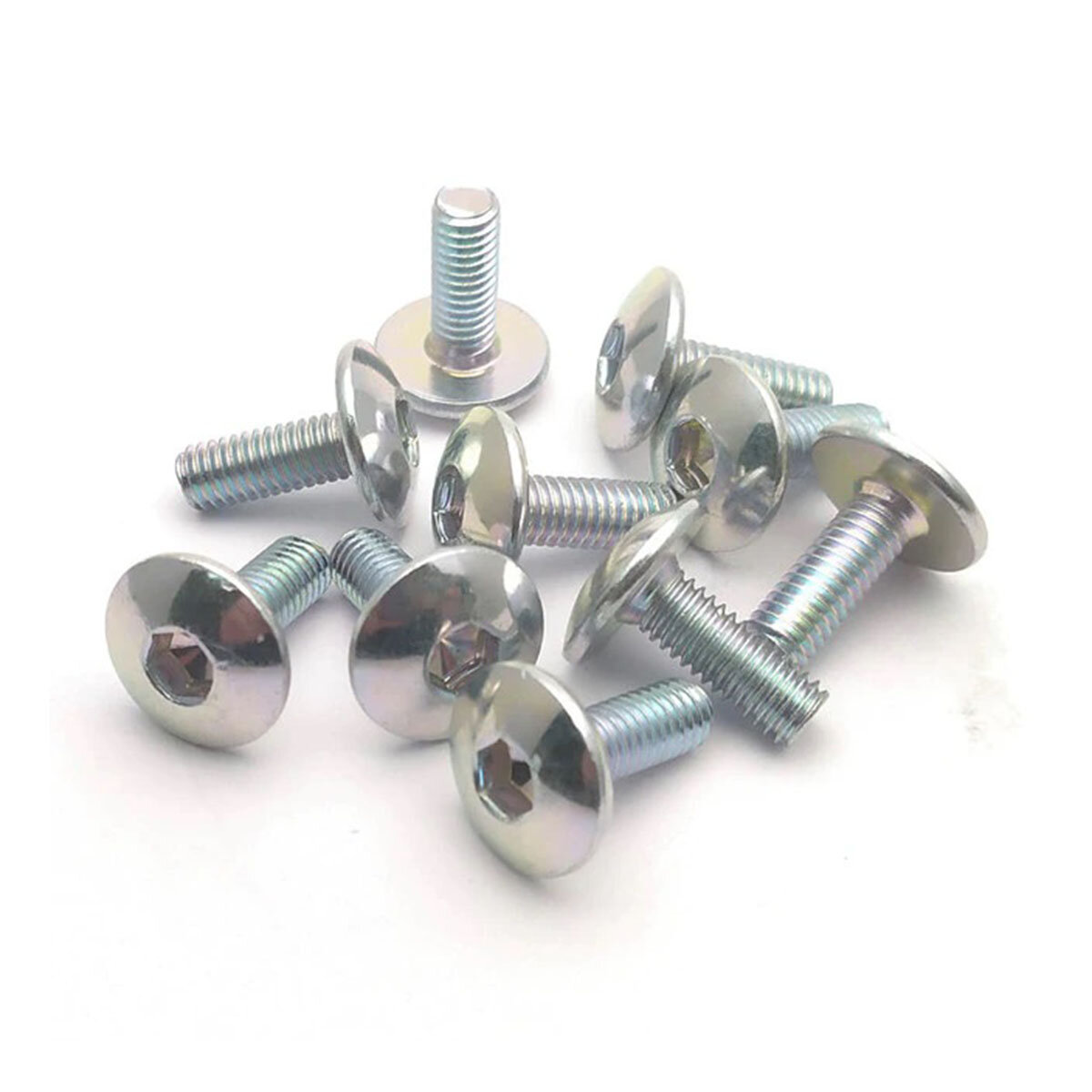 CNAE - болт под шестигранник со сферической головкой M6, 16 мм.