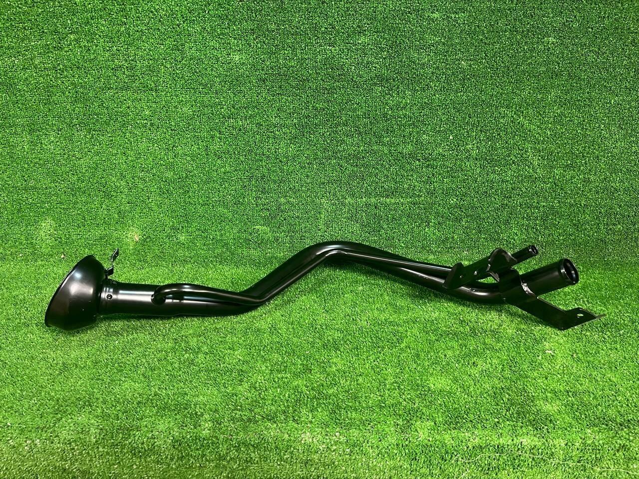 Горловина топливного бака Nissan Almera Classic 17221-95F0A