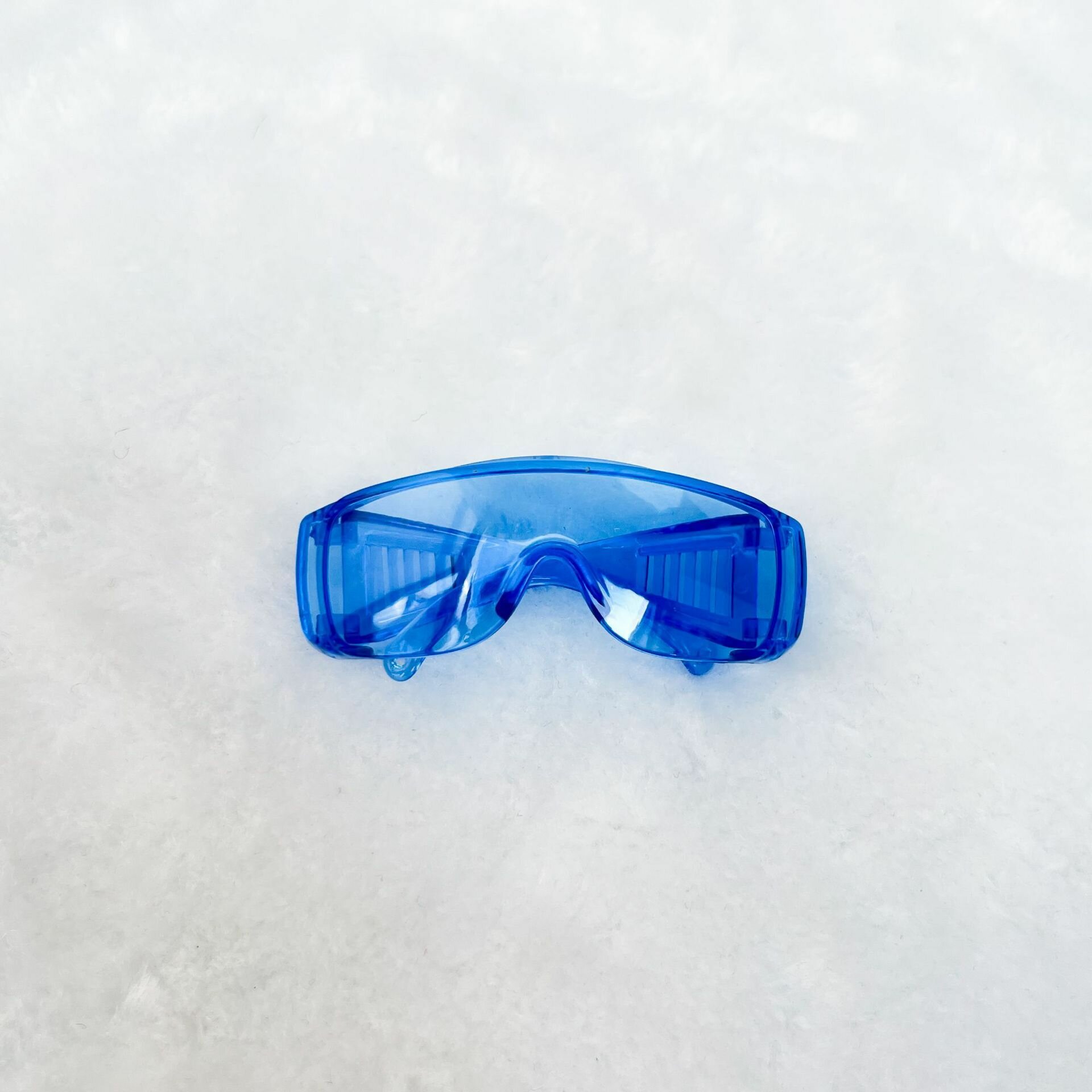 Кукла из хлопка Labubu с цветными очками, блестящие защитные очки