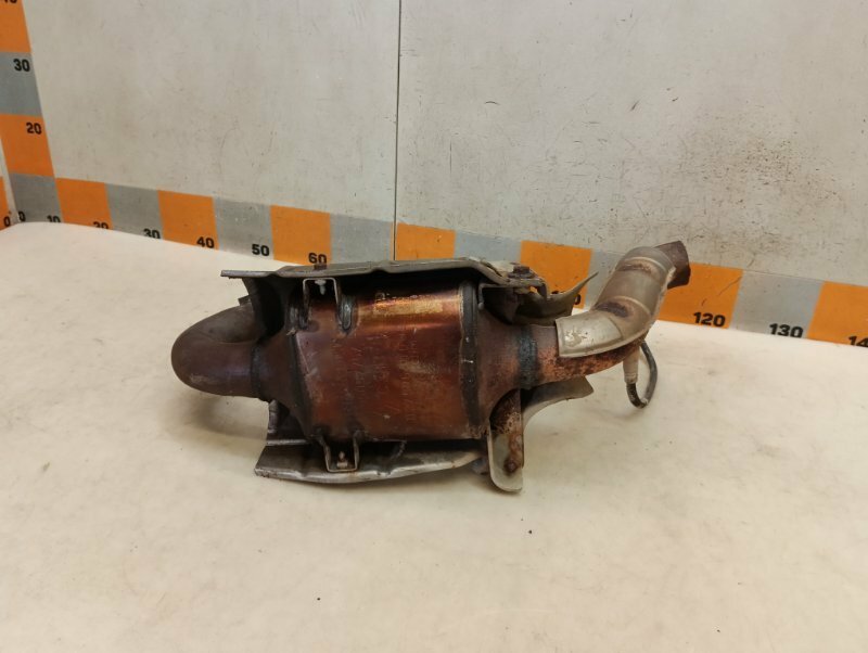 Б/У С катализатором, 1.6 Приемная труба глушителя Renault Kangoo 2011 2, KW0 411766 RENAULT арт. 8200912369