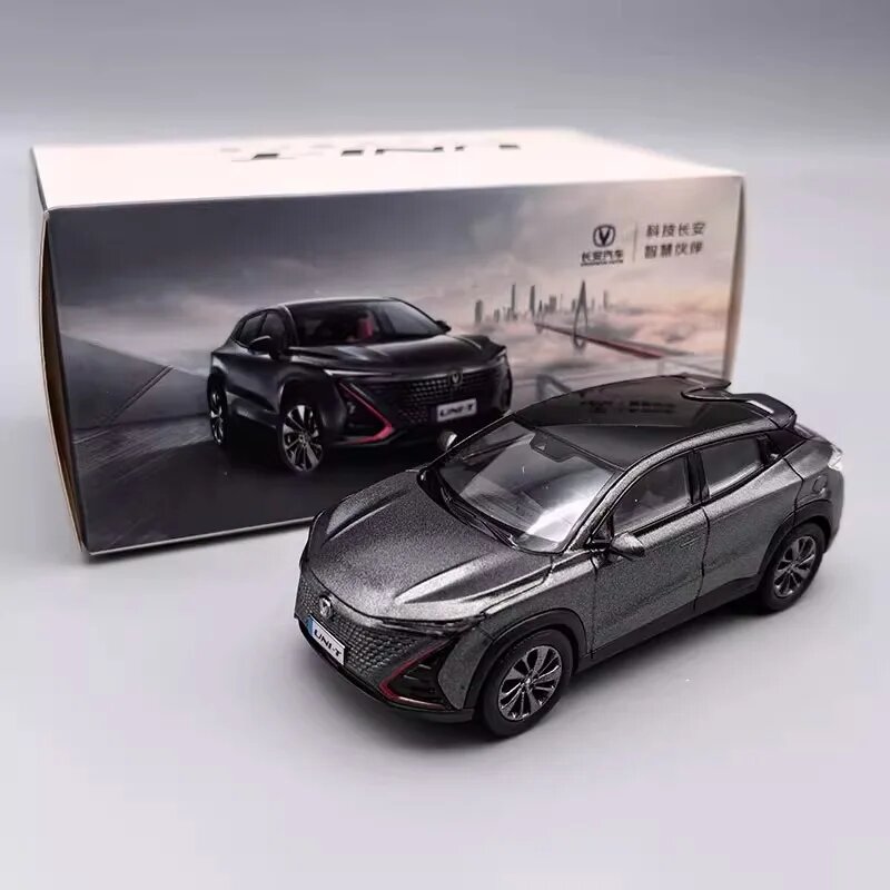 Пластиковая модель автомобиля Changan Unit 1:43 JERREN A