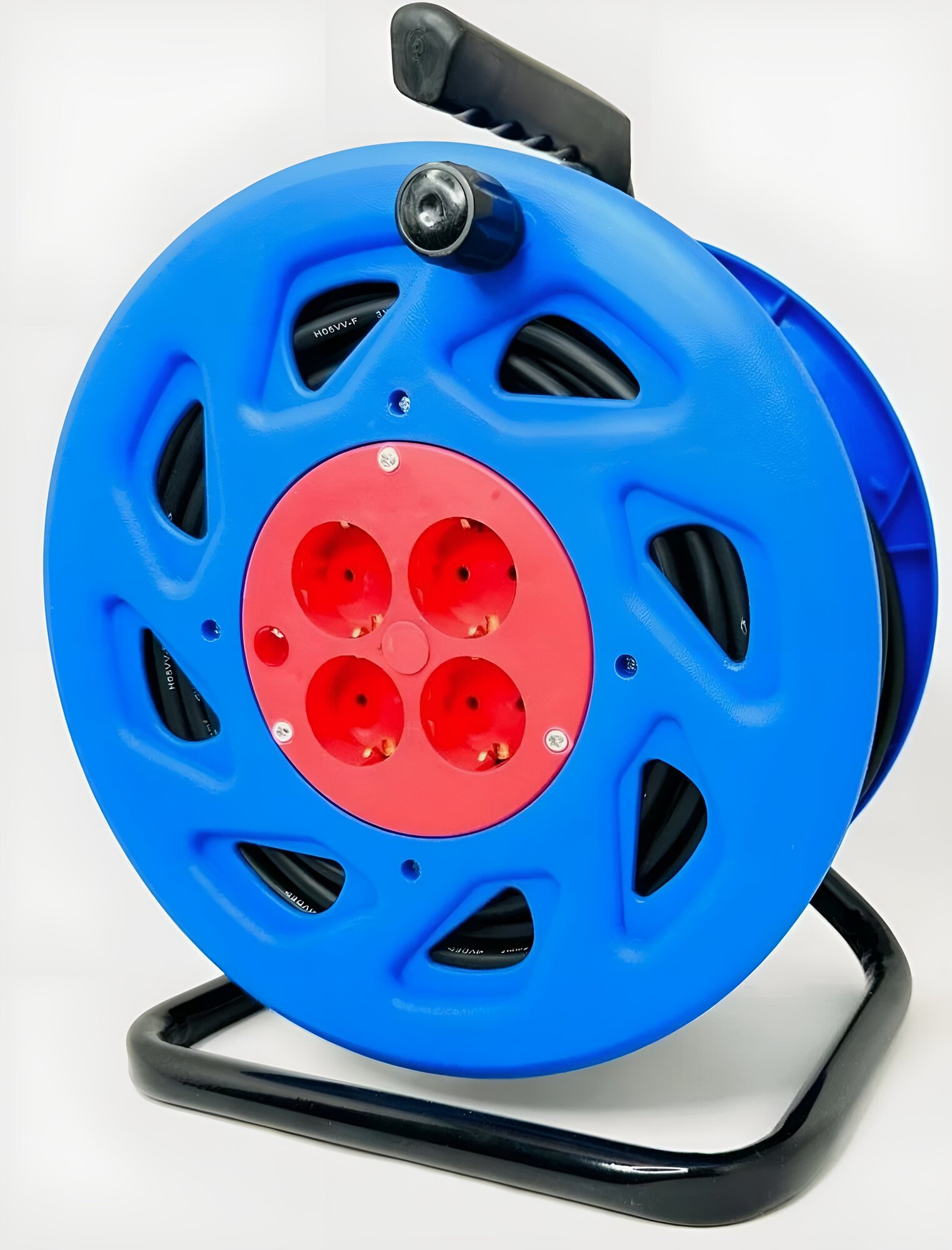 Удлинитель на катушке ПВС 3х2,5 сечения 30м 4 розетки с ручкой Expert, Силовой удлинитель на катушке 30м ПВС 3х2,5Expert