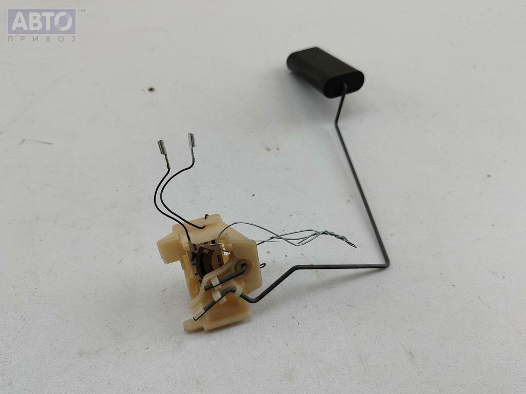 Датчик уровня топлива Mitsubishi Carisma