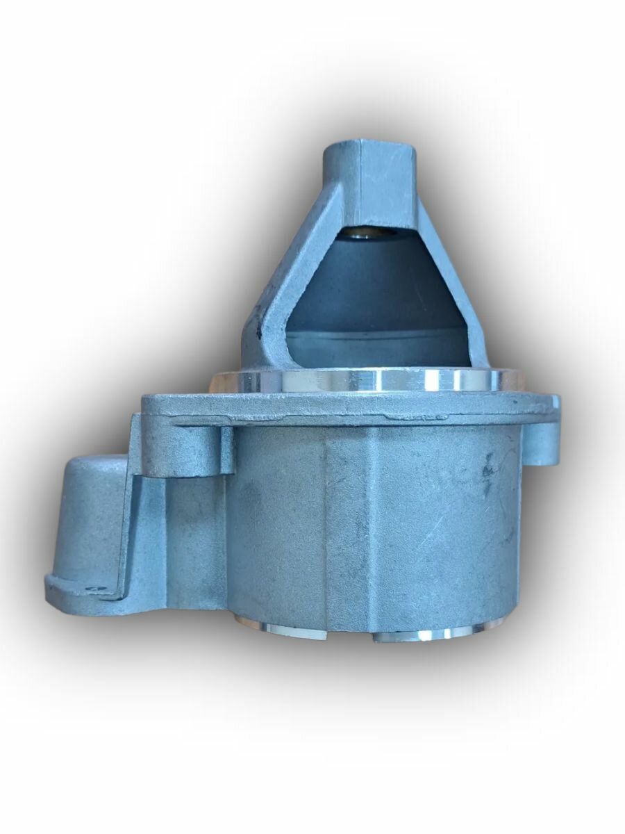 5742.3708400ВТ Крышка стартера подходит для ГАЗ, УАЗ 406дв. 5742/6012 С/П передняя (носик)