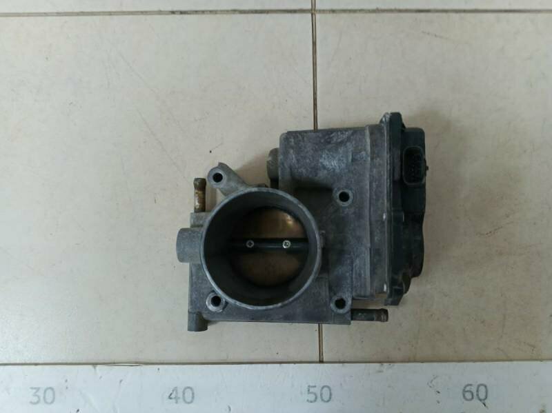 Заслонка дроссельная электрическая Mazda 6 GG 2002-2007 кат.номер: L3R413640