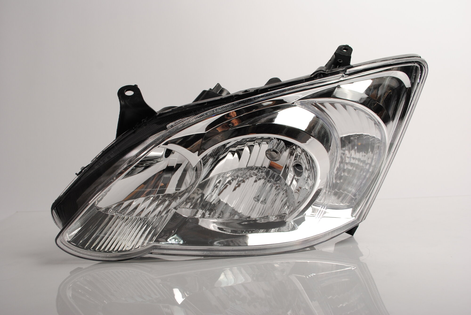 Фара 81185-13360 Powertec Toyota