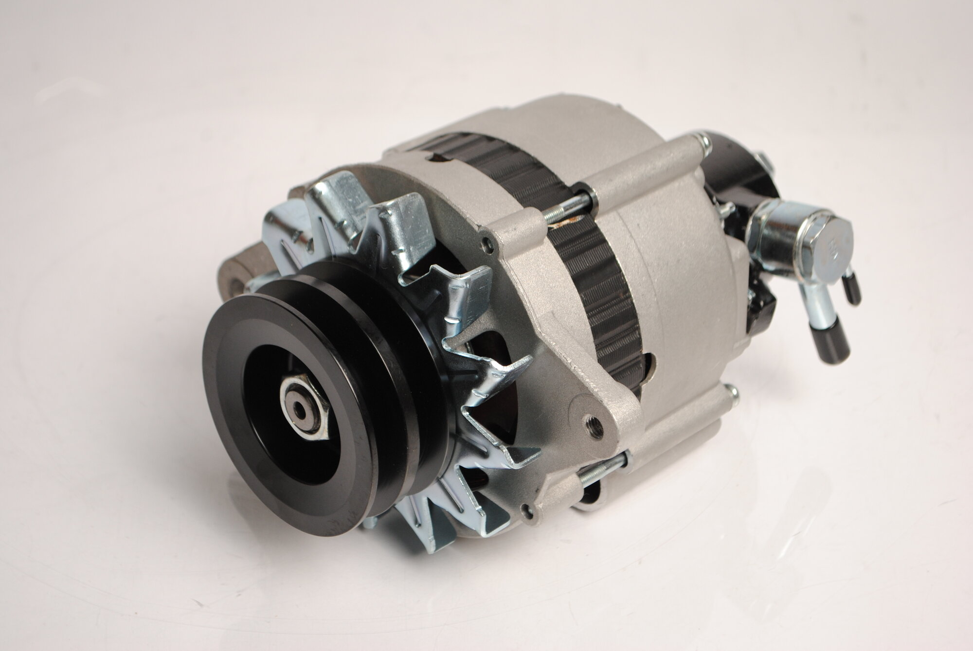 Генератор 2310002N16 Powertec Nissan