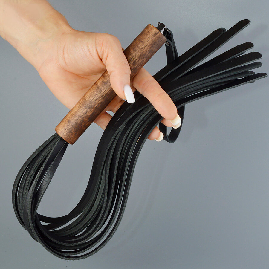 Плеть Sitabella "Эко", натуральная кожа, деревянная рукоять, черная, длина, 60 см