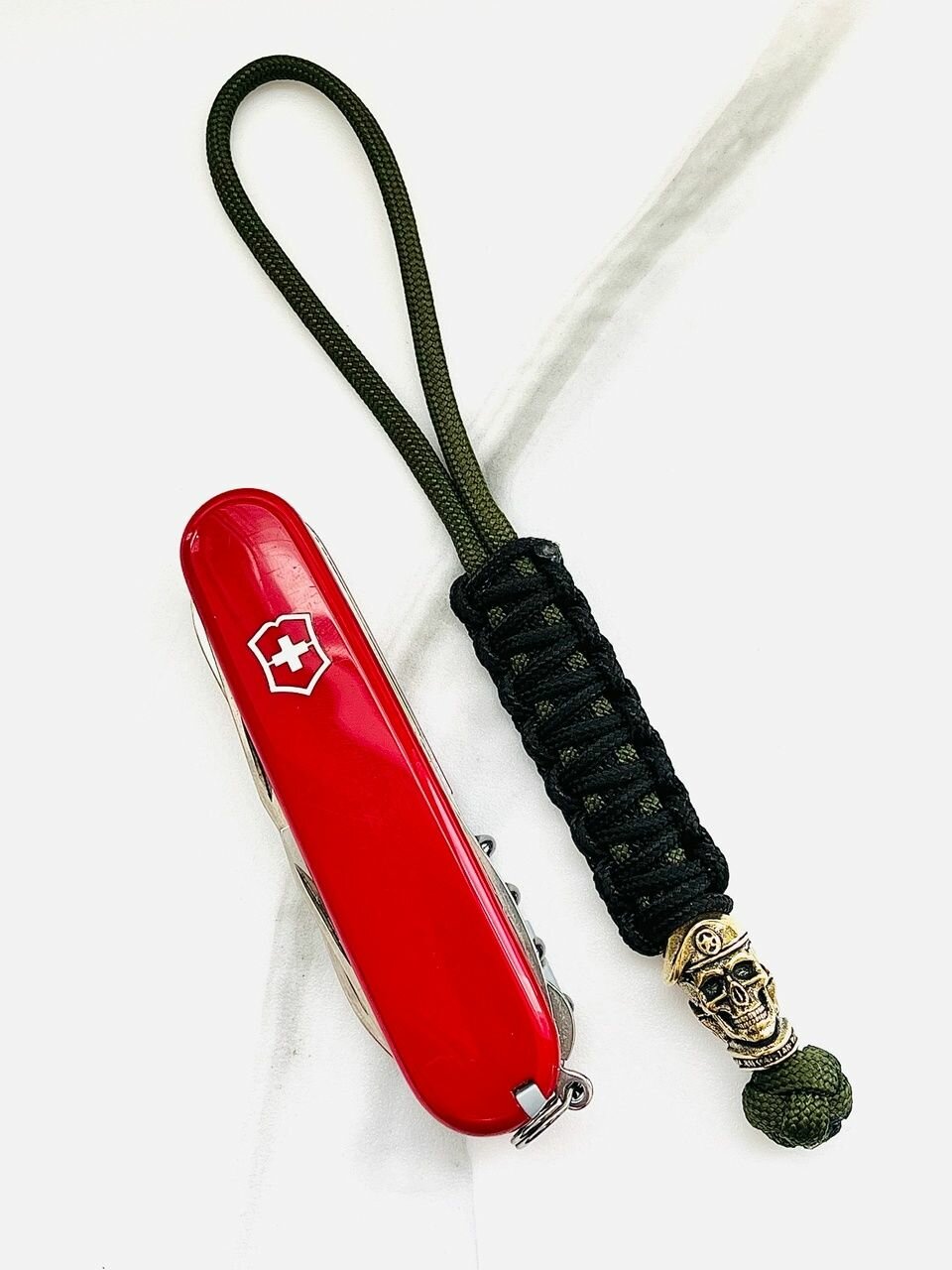 Темляк для ножа