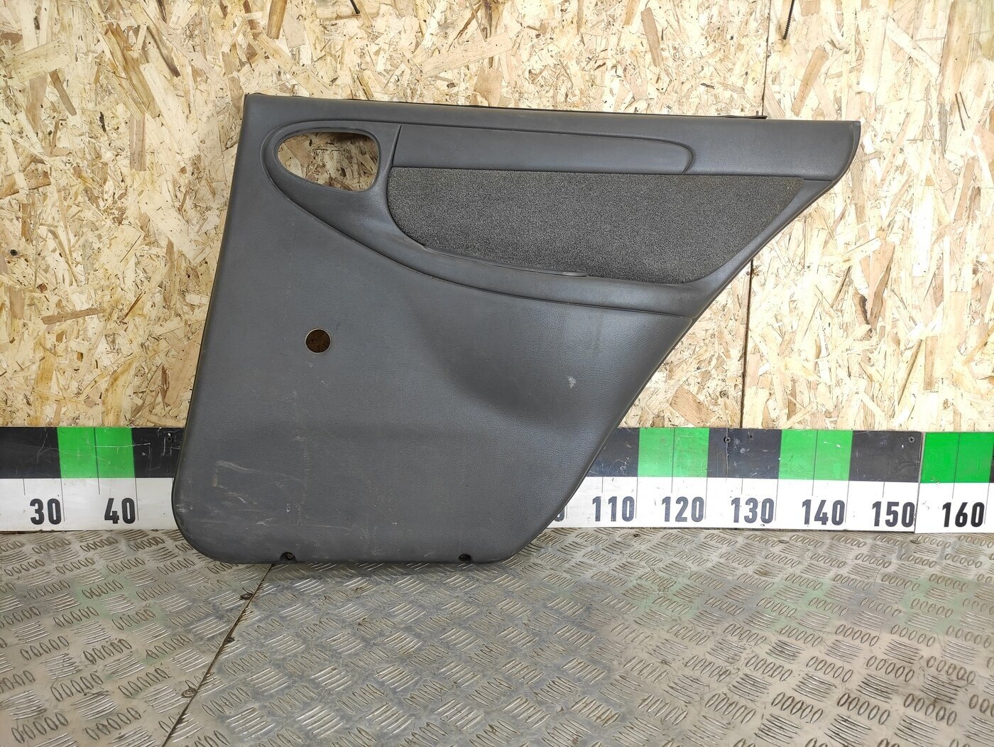 Обшивка двери задней правой CHEVROLET Lanos 2004-2010 96275567