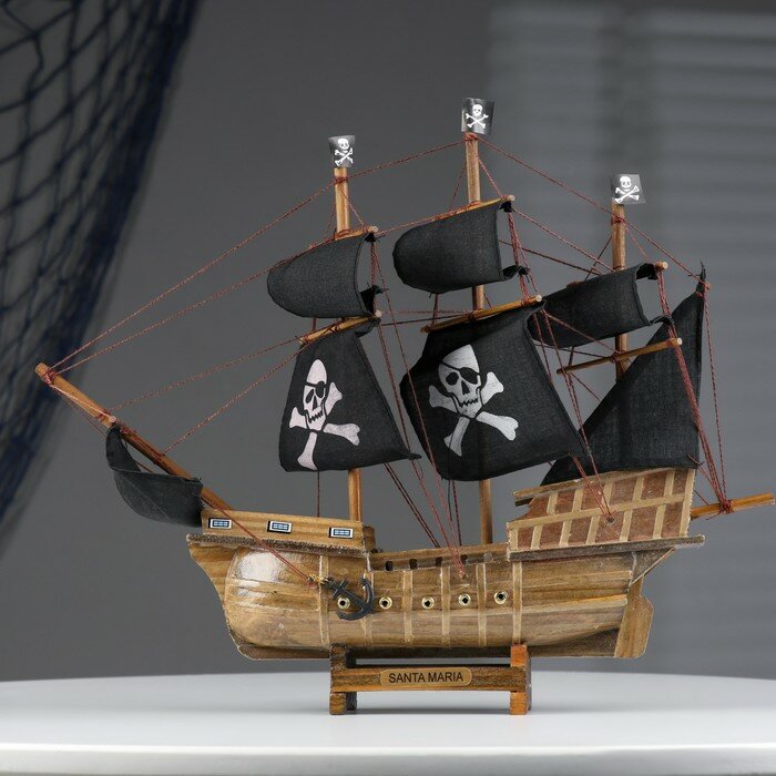 Сувенирная модель корабля «Пиратский. Уида», 33×8×29 см, чёрные паруса