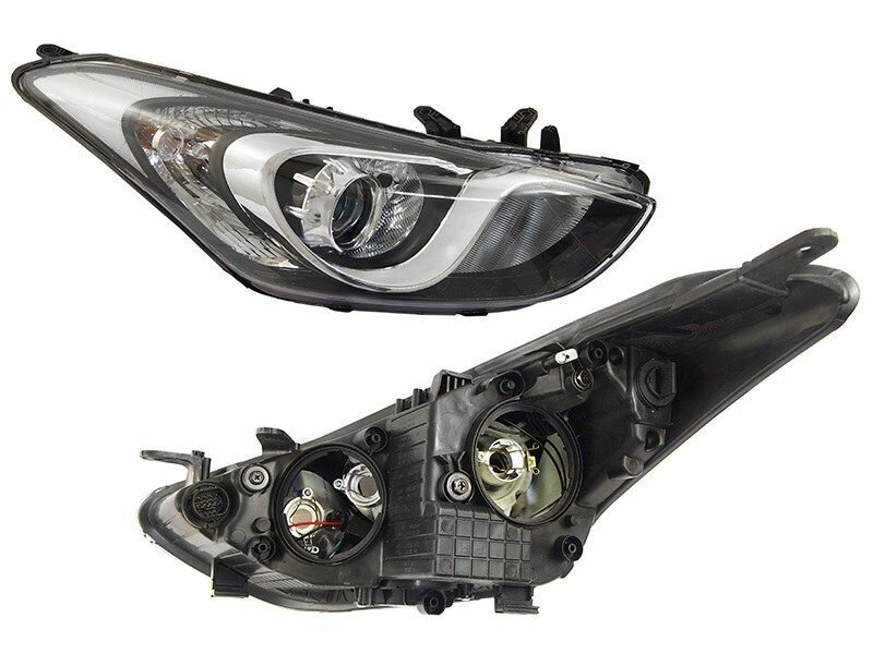 Фара правая для Hyundai I30 12-17 / арт. ST2211161R / бренд SAT / OEM 92102A6000