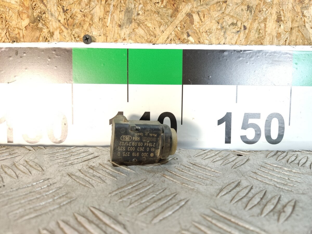 Датчик парковки VOLKSWAGEN Touareg 2002 2010 3D0919275D