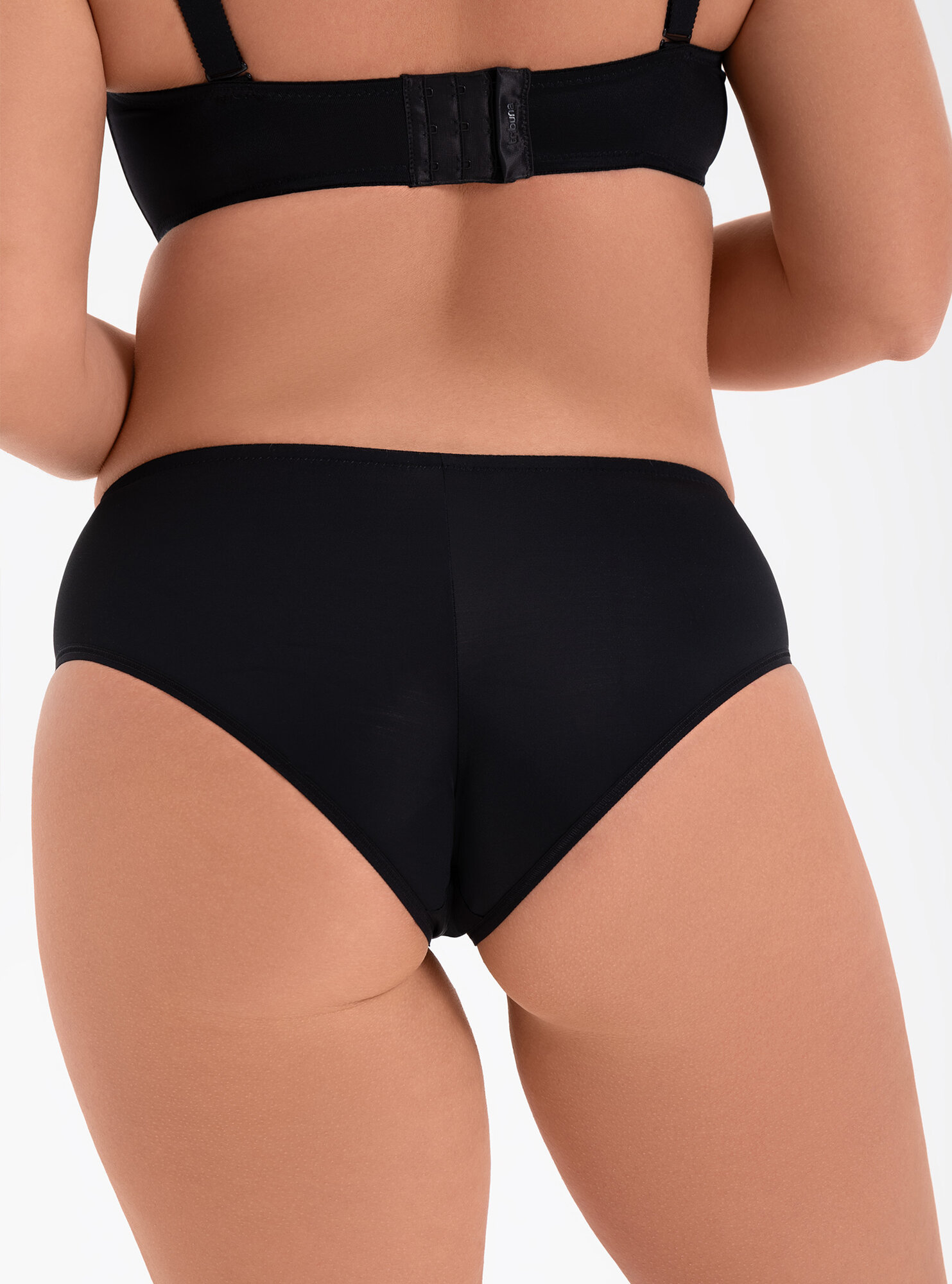 Трусы бразильяна слипы низкая посадка, гладкие с тиснением