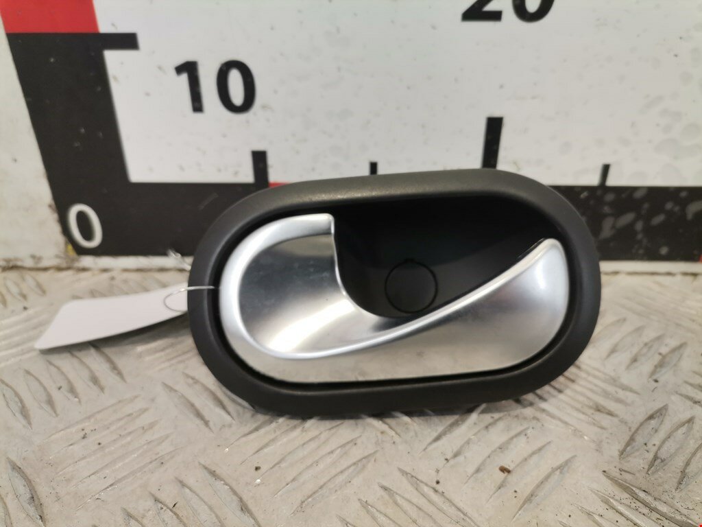 Ручка двери внутренняя передняя левая Renault Megane 2 8200843631 арт. 1550984